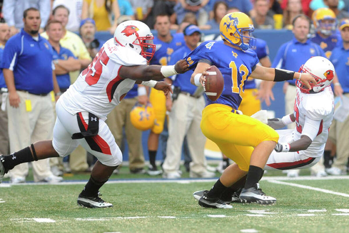 Lamar falls to McNeese 30-27 in season opener