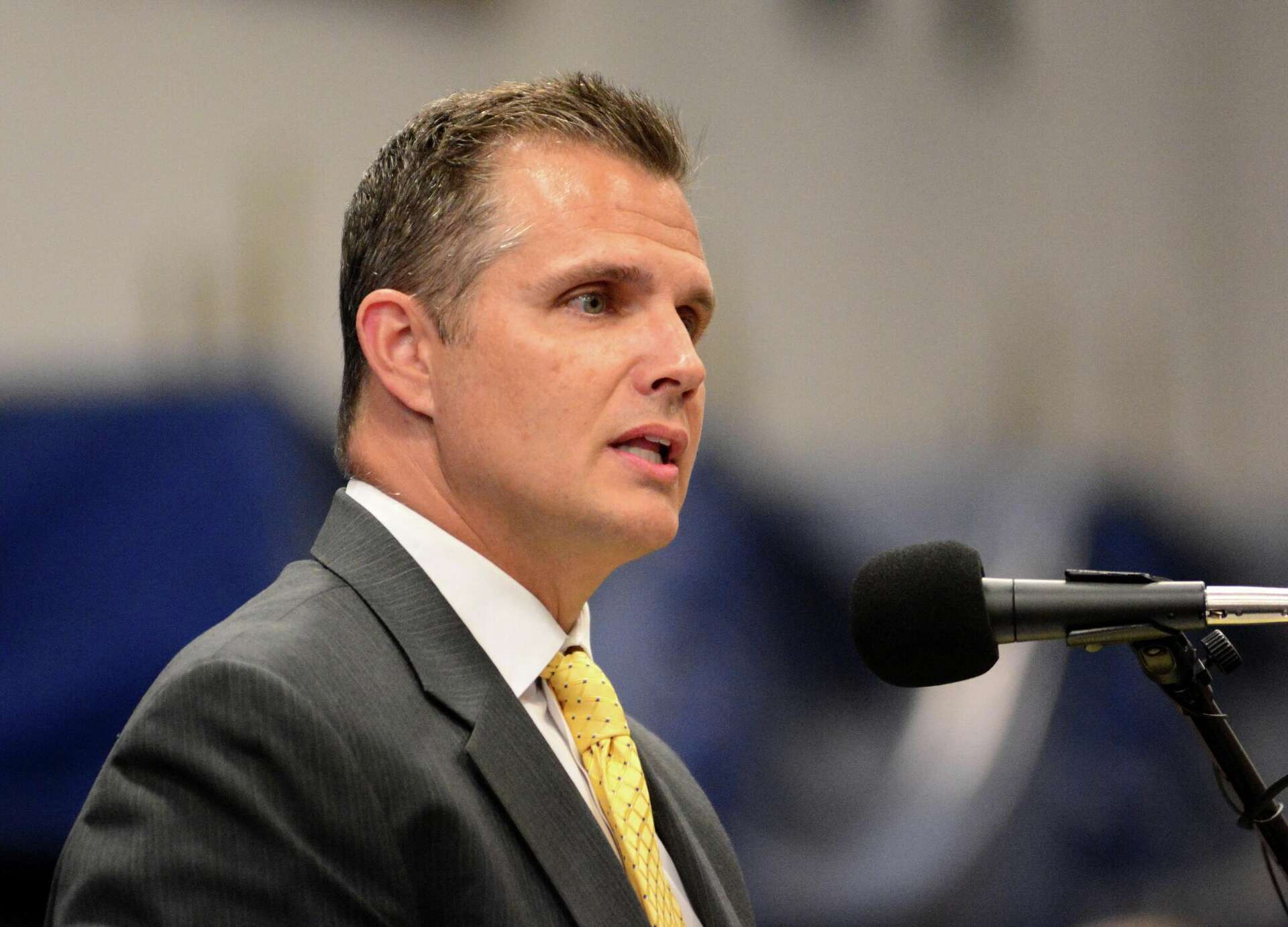 Brookfield school superintendent John Barile resigns for CCSU dean job