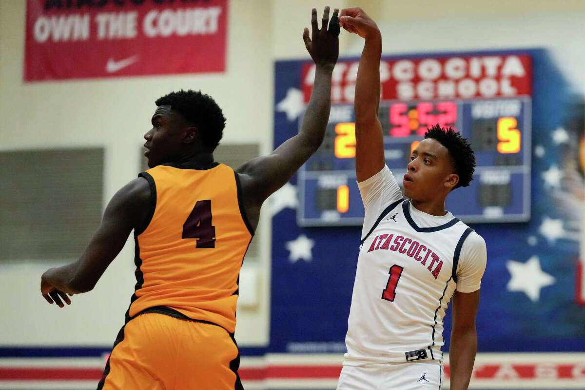 Atascocita Eagles drop district opener to Beaumont United