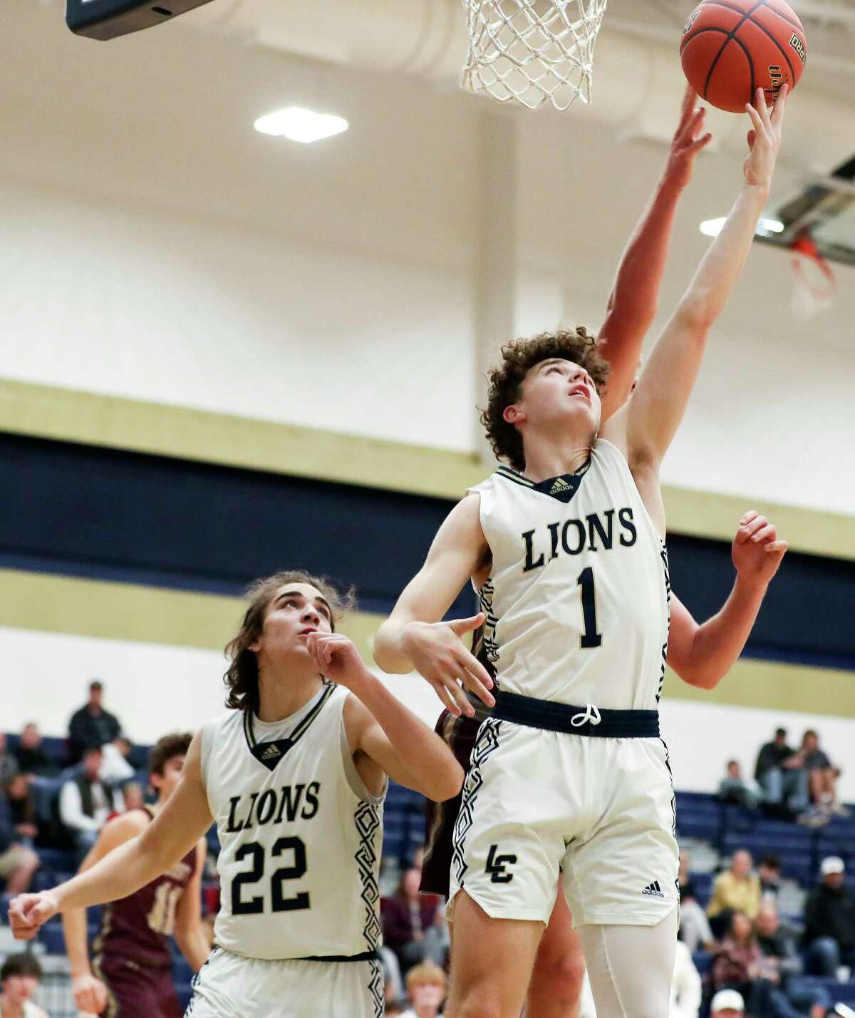 Magnolia West takes big road win at Lake Creek to start 21-5A