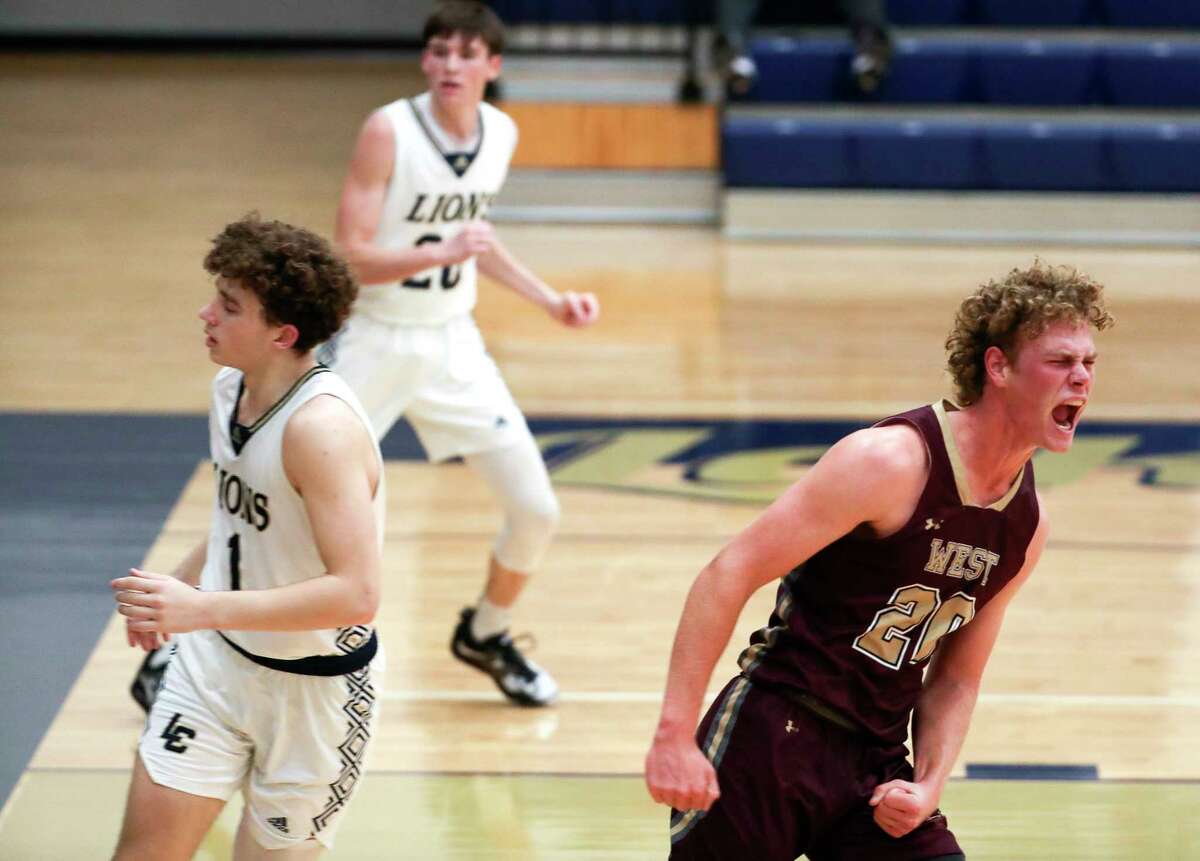 Magnolia West takes big road win at Lake Creek to start 21-5A