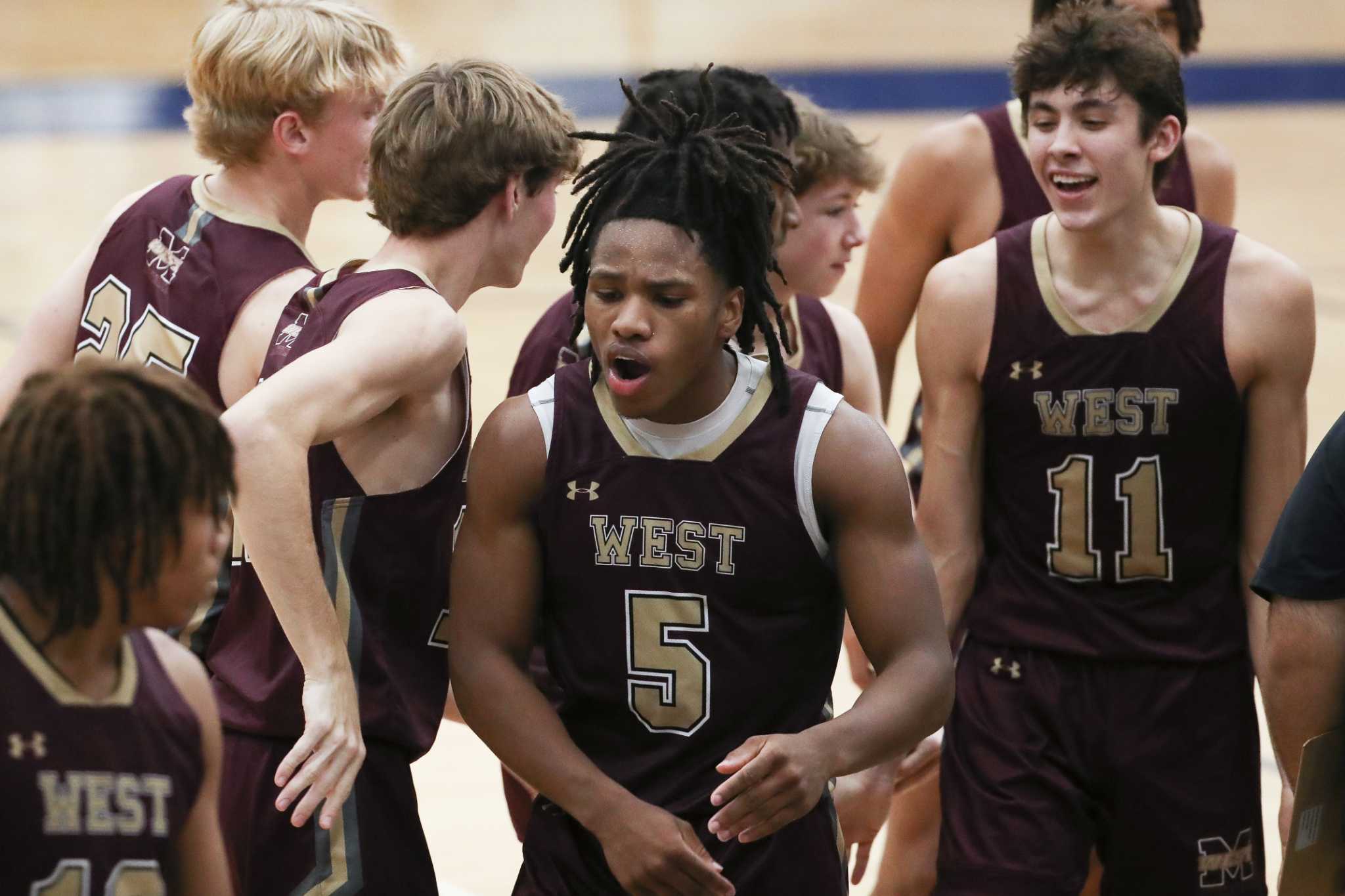 Magnolia West takes big road win at Lake Creek to start 21-5A