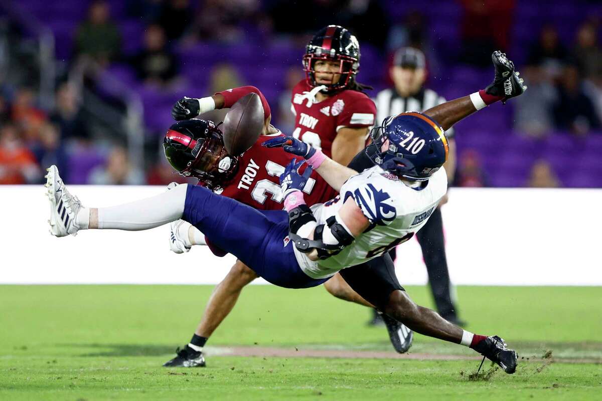 After season of obstacles, UTSA’s missteps finally too much in Cure ...