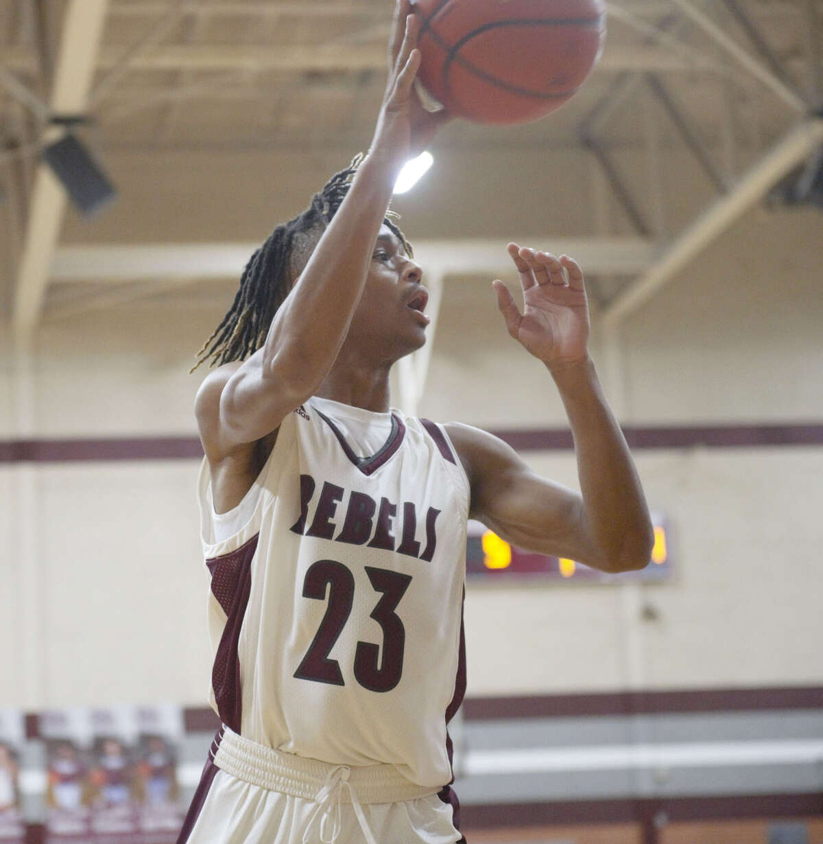 HS BOYS BASKETBALL: Legacy’s rally falls short against Plainview