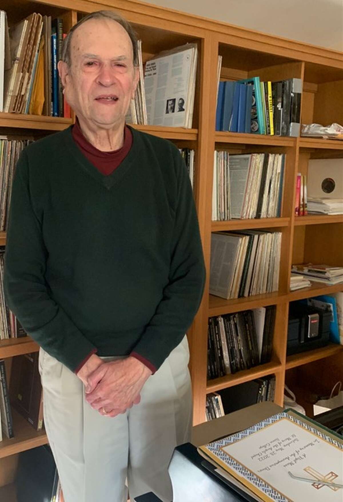 Classical Notes: Musicologist steeped in medieval songs, stays current