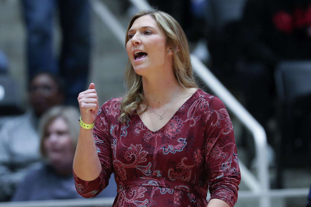 The Woodlands' Tuozzo is The Courier’s volleyball Player of the Year