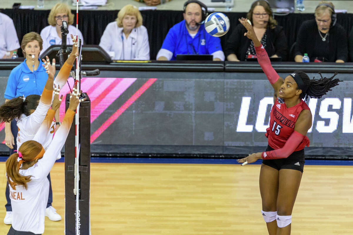 Texas Longhorns win national volleyball title over Louisville