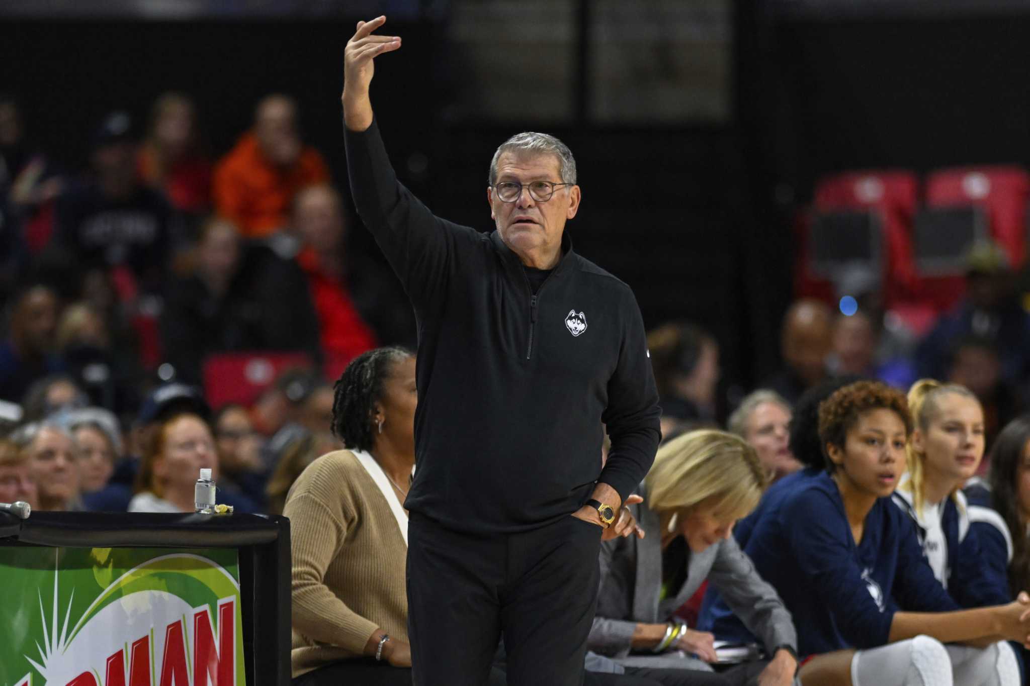 UConn coach Geno Auriemma will miss game at Xavier