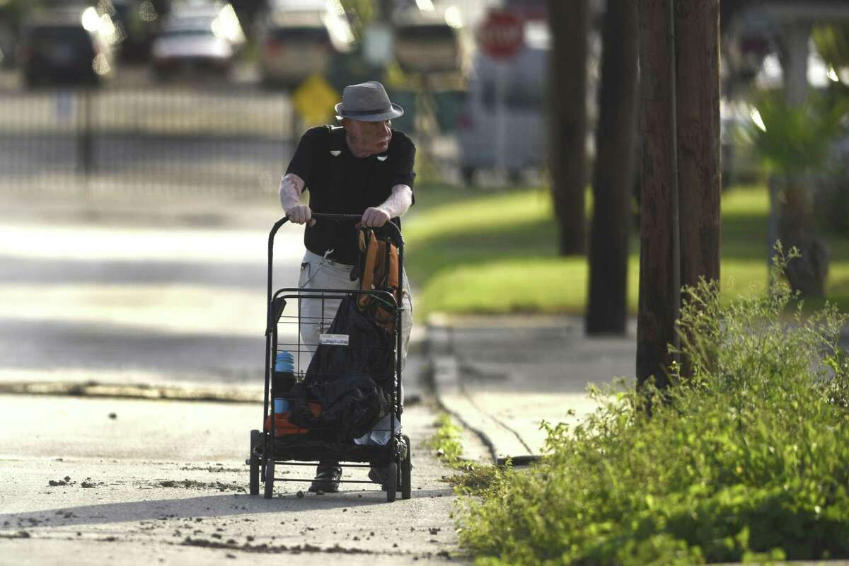 San Antonio is among the most car-dependent U.S. cities: report