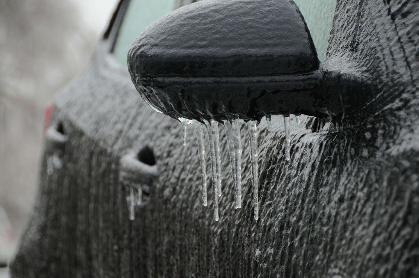Arctic cold front to surge into Texas today. Here’s a timeline.