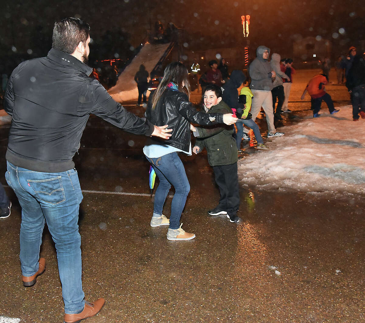 Christmas snow in Laredo possible but unlikely this weekend