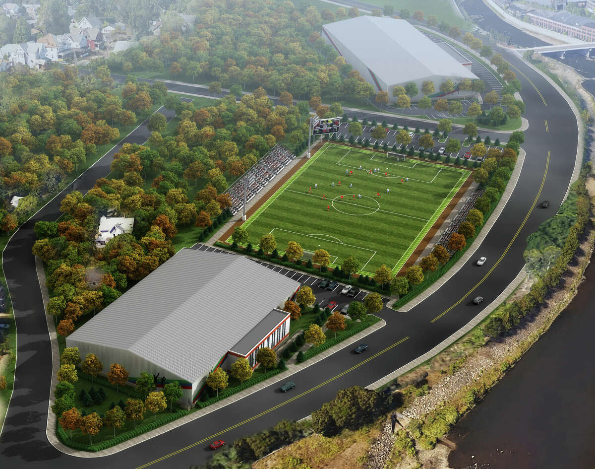 Developer eyes fall opening for Ansonia sports facility