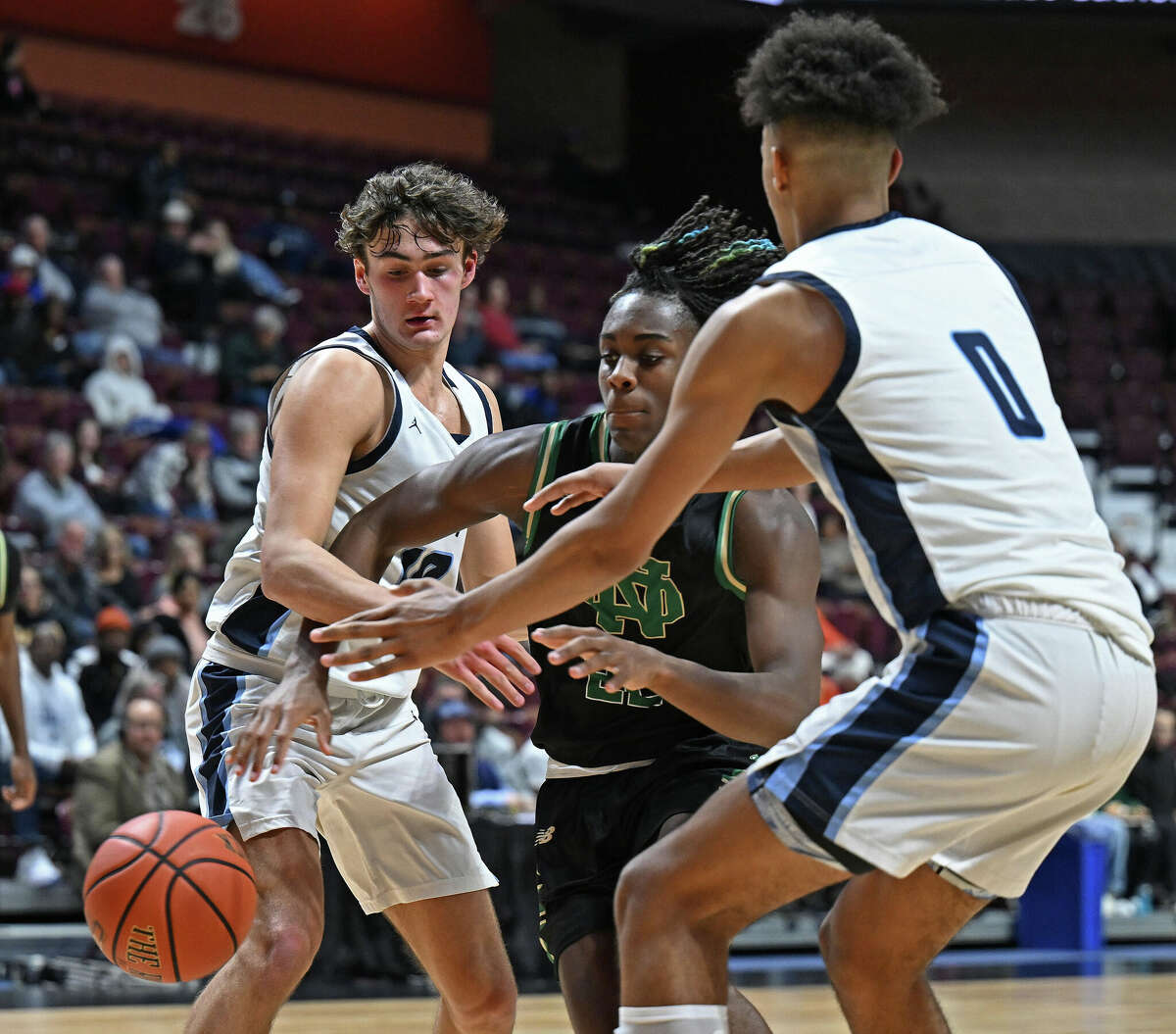 No. 1 East Catholic tops Notre Dame-West Haven in finals rematch