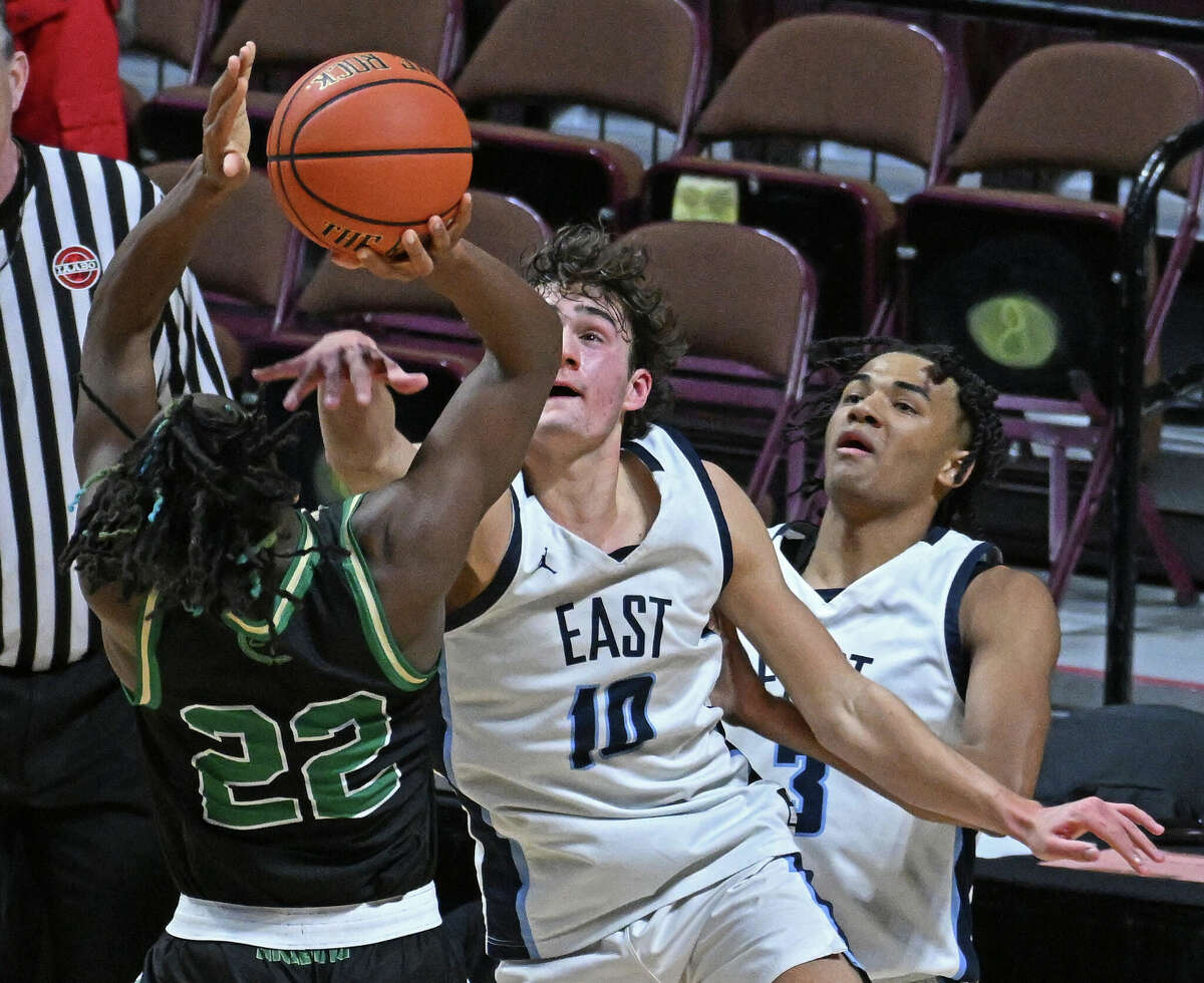 The GameTimeCT Top 10 Boys Basketball Poll (Jan. 3): CCC maintains ...
