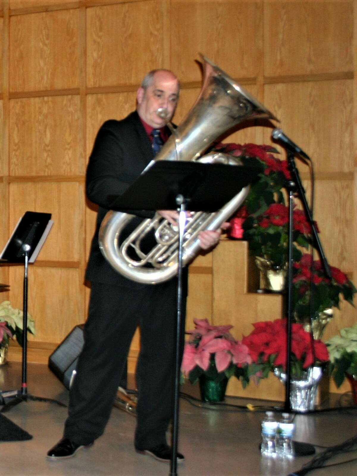 Big Rapids Tuba Bach Festival Christmas Concert wows audience