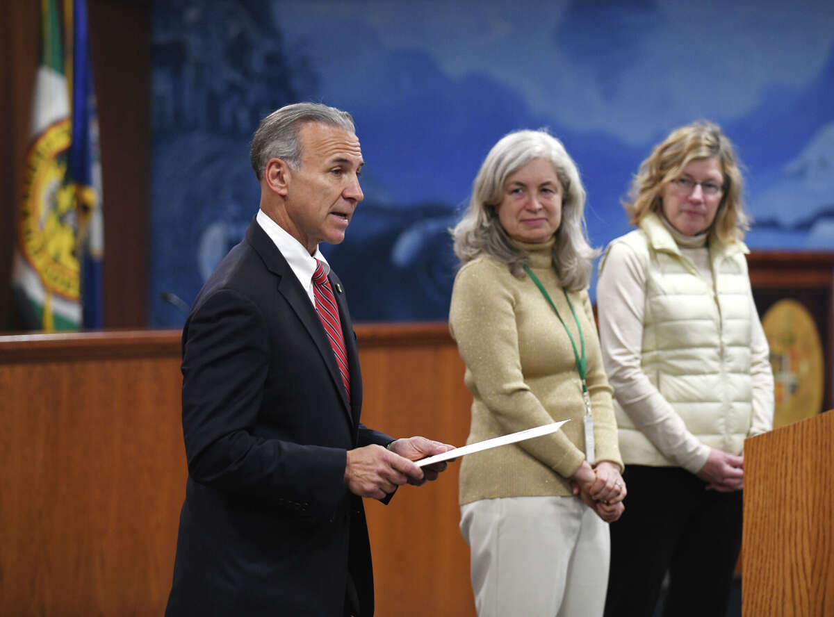 In Greenwich, the high school golf team gets kudos for a winning season