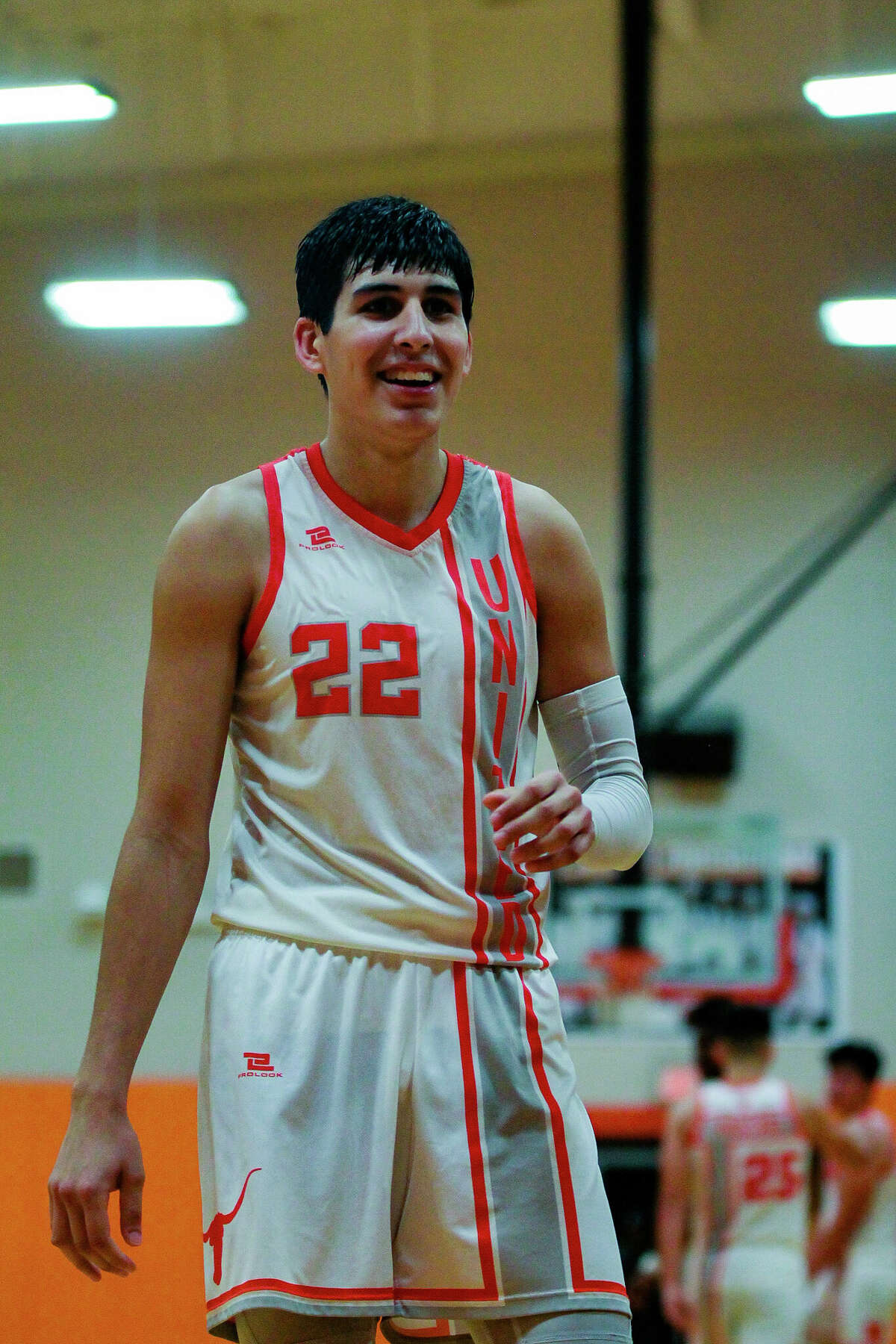 Chavez brings positive energy to Longhorns