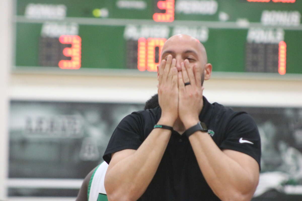 District boys basketball race is under way