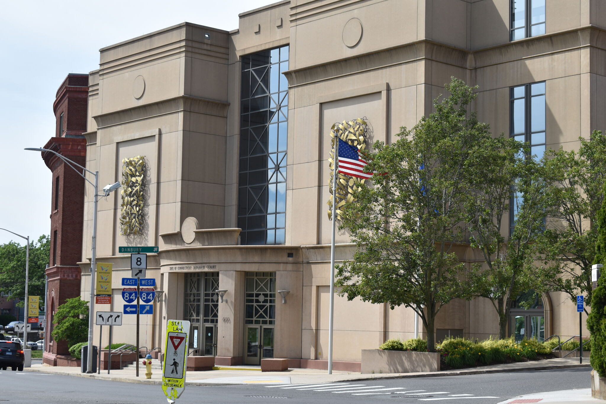 Waterbury police: Dispute in courthouse leads to fight, arrests