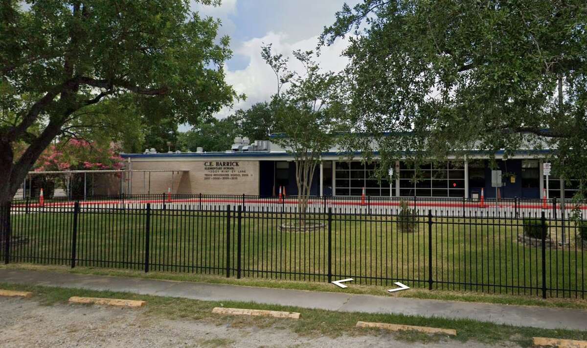 HISD secretary accused of lighting fire to avoid meeting