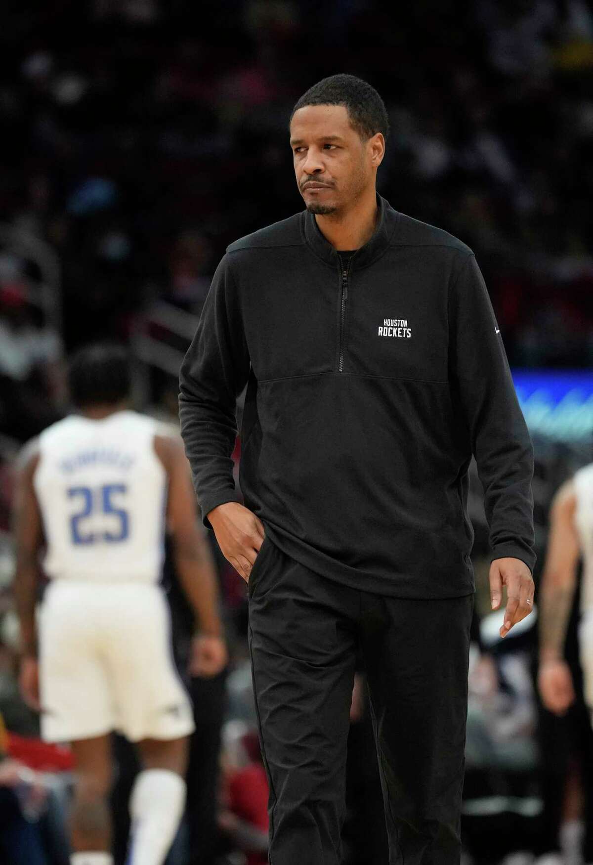 Houston Rockets: Team can't crack Magic's zone defense in loss