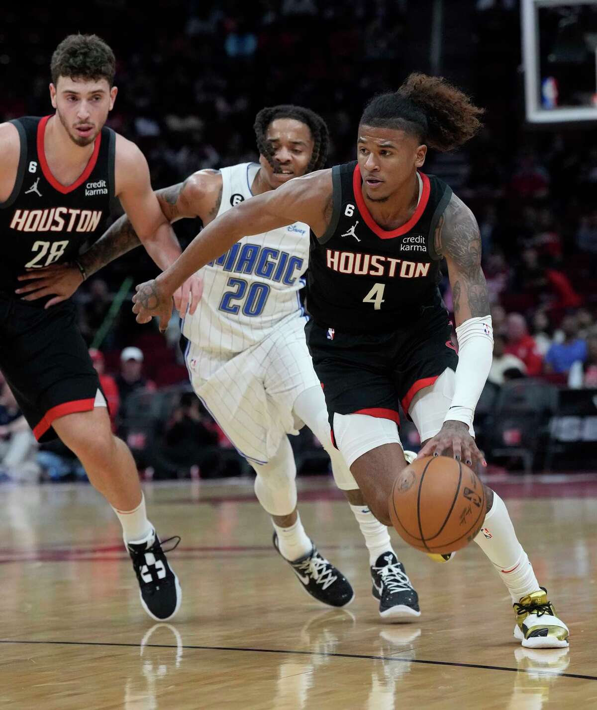 Houston Rockets: Team can't crack Magic's zone defense in loss
