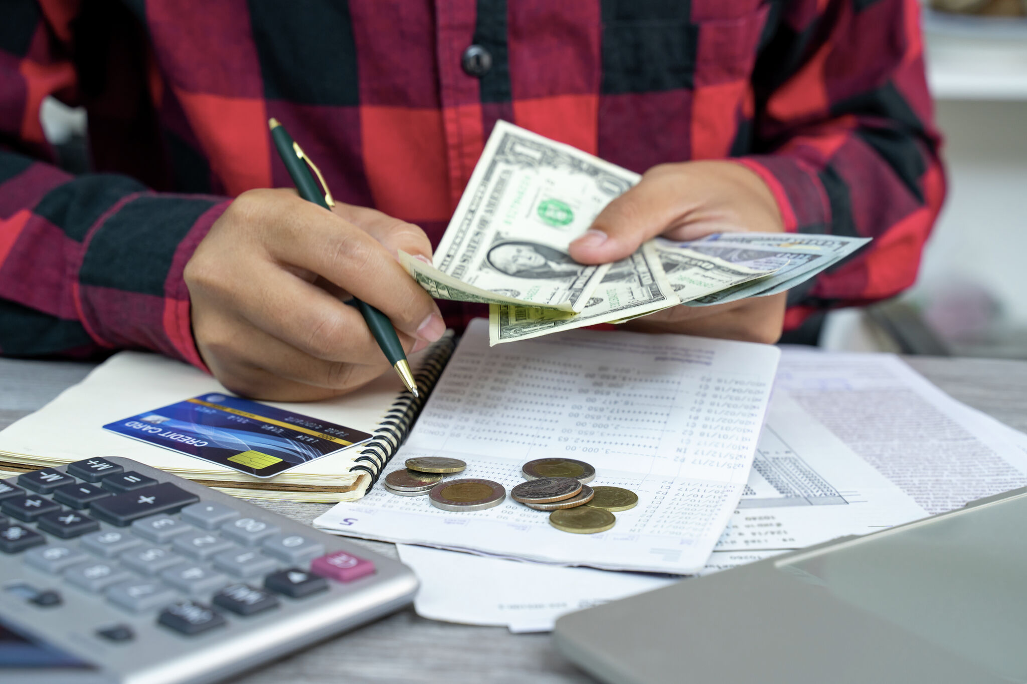 IRS looking for community, bilingual volunteers to help with taxes