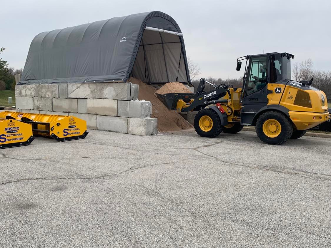 Salt crews ready for Edwardsville snow storm