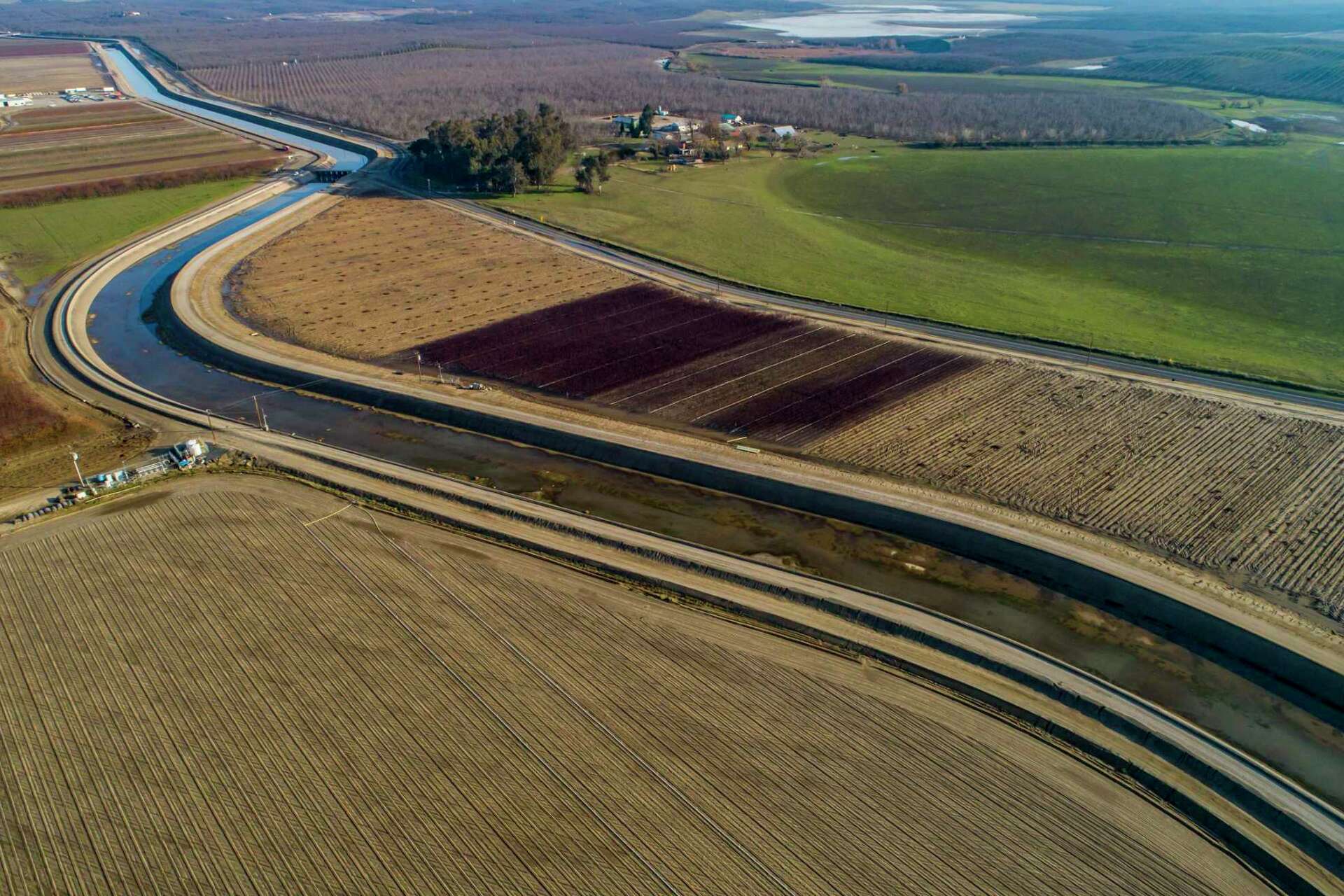 California to cover canals with solar panels to combat drought, climate ...