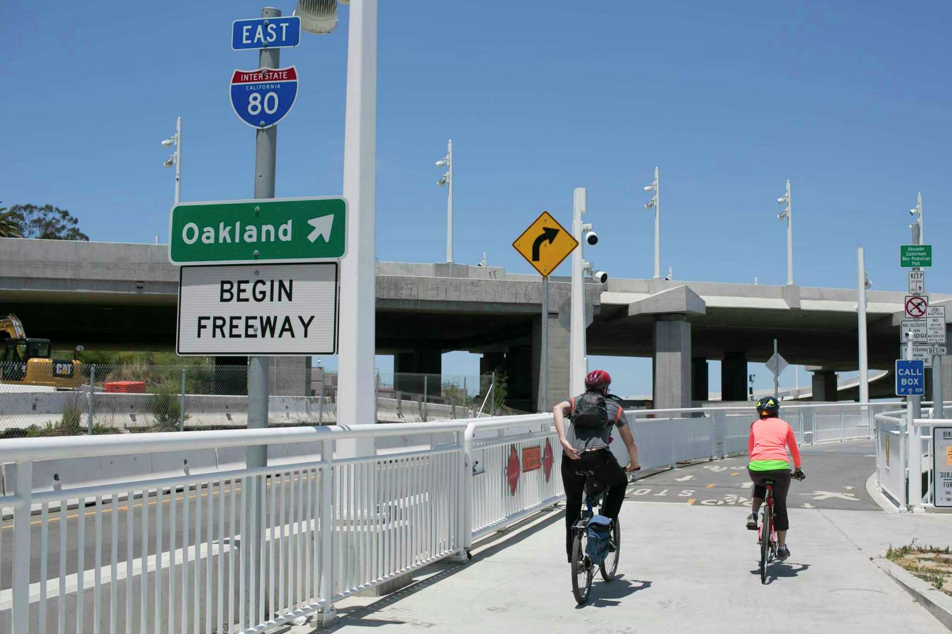 Cyclists have long pined for a Bay Bridge bike path. Here’s when it ...