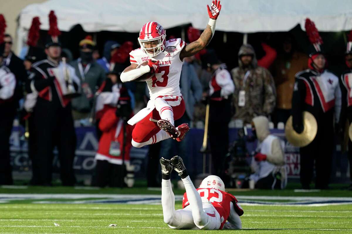 Independence Bowl: Houston Cougars top Louisiana Ragin' Cajuns