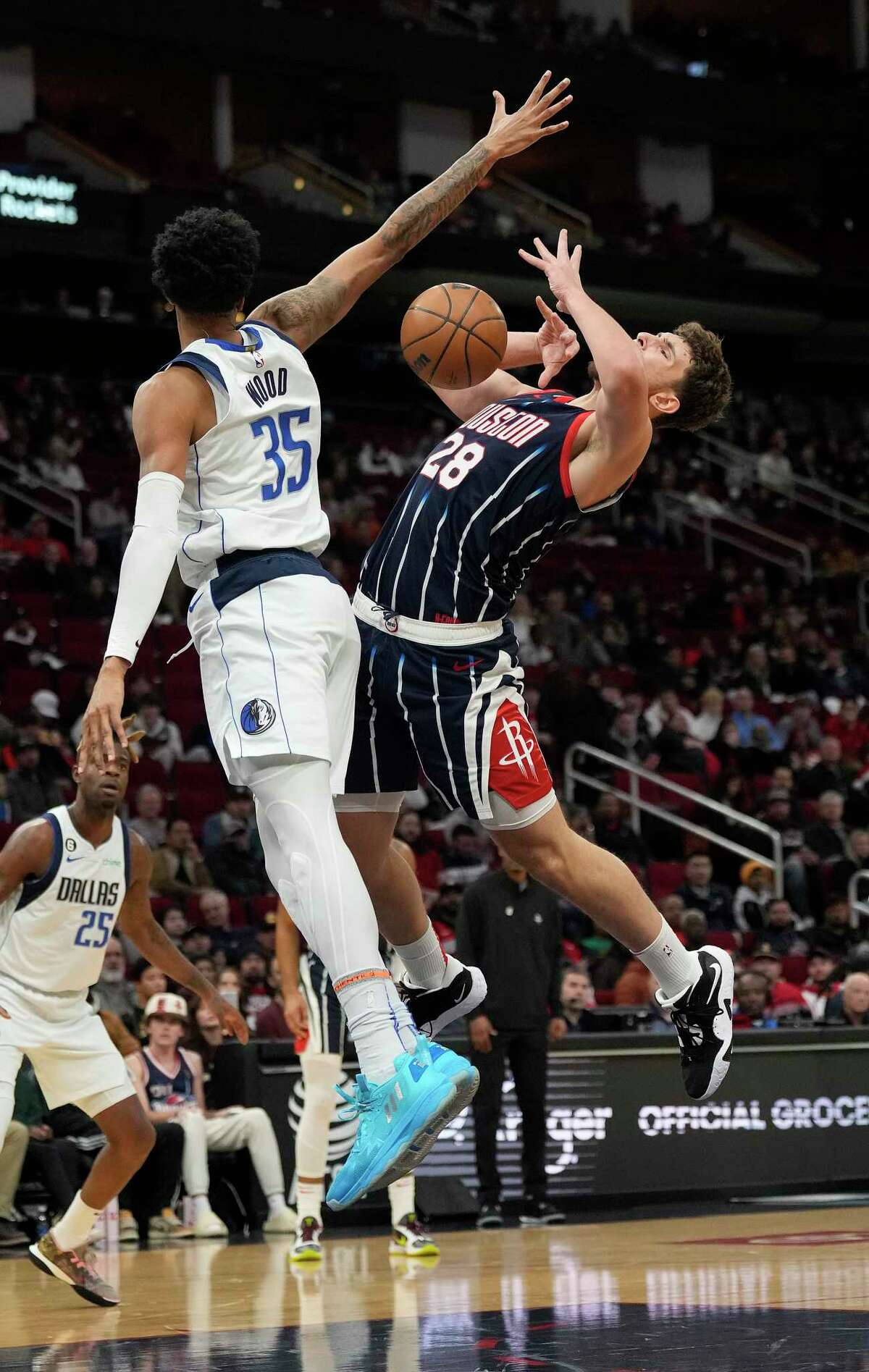 Houston Rockets fall to Dallas Mavericks, Luka Doncic's 50 points