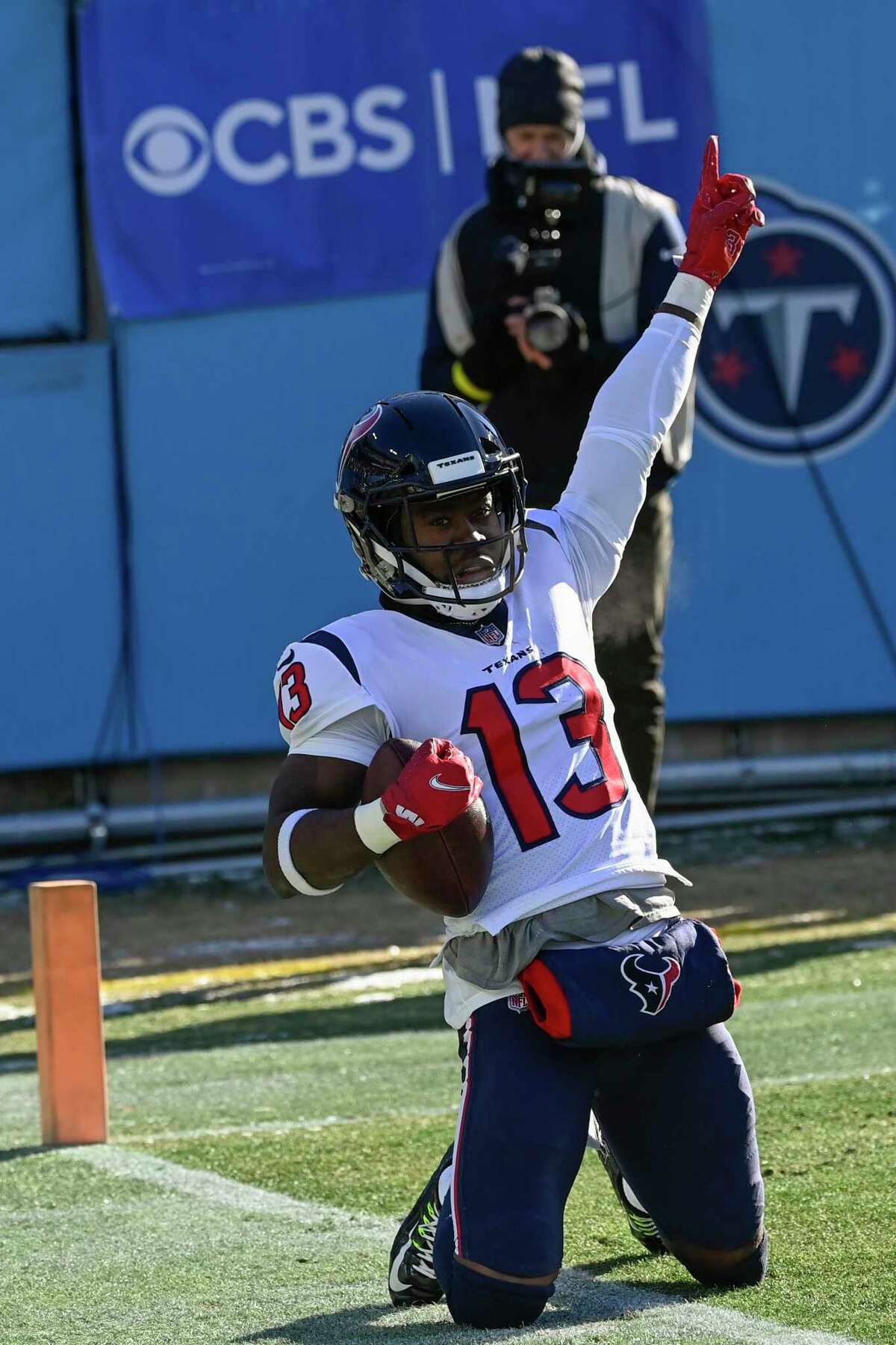 Houston Texans take down Titans for second win of season