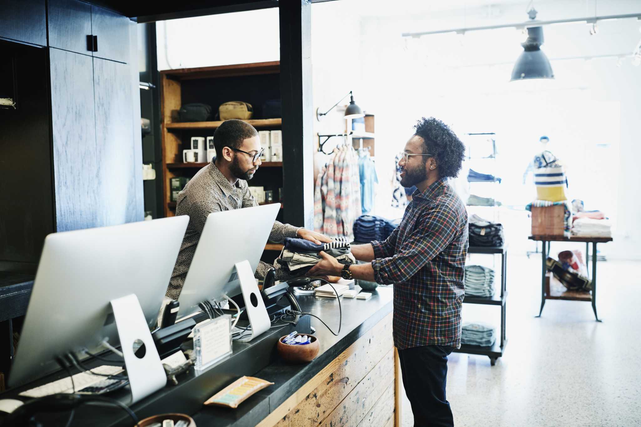 How to Make Holiday Returns With Buy Now, Pay Later