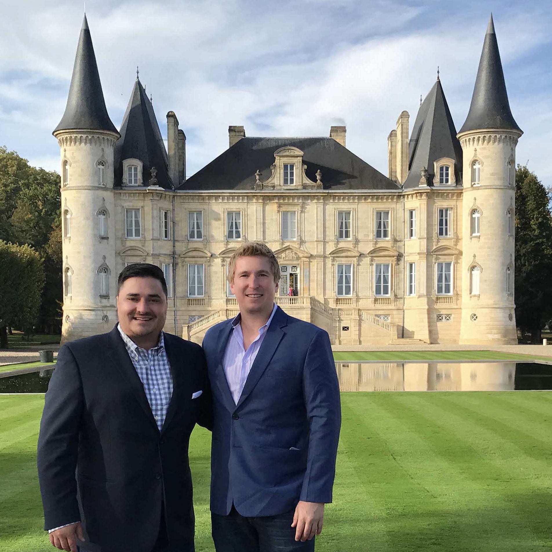 Twitter fires even more sales staff as cuts approach 66% - TrendRadars