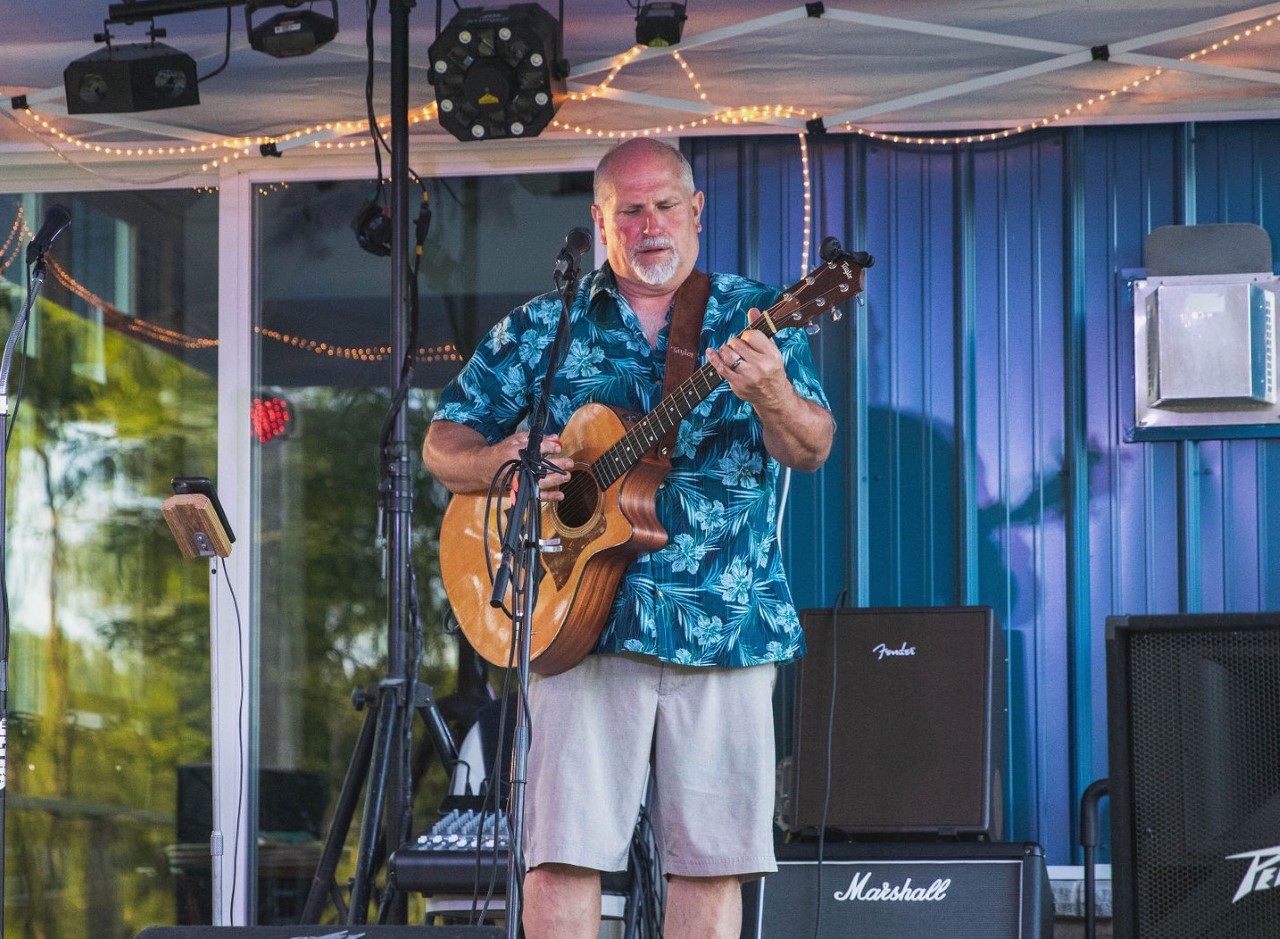 Central Michigan musician tells stories after years of hosting open mic
