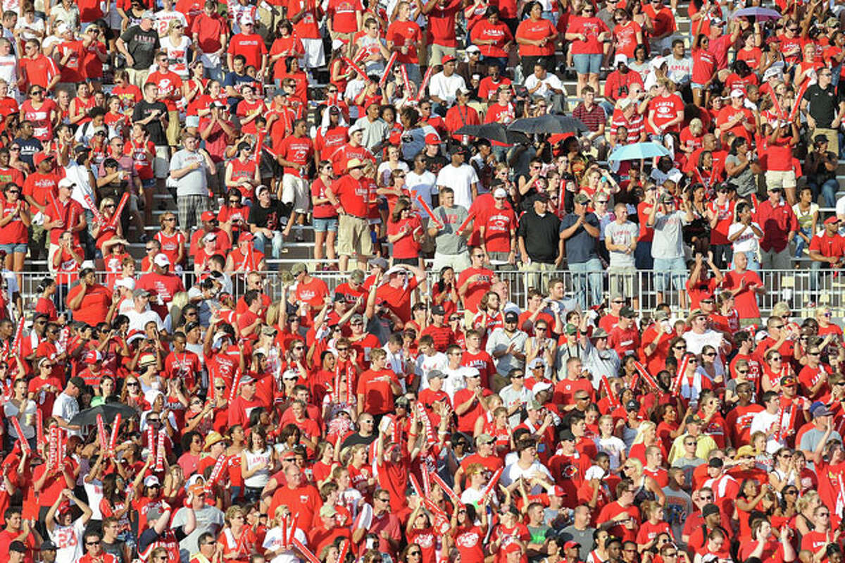 "Cardinal fans in the stands..."