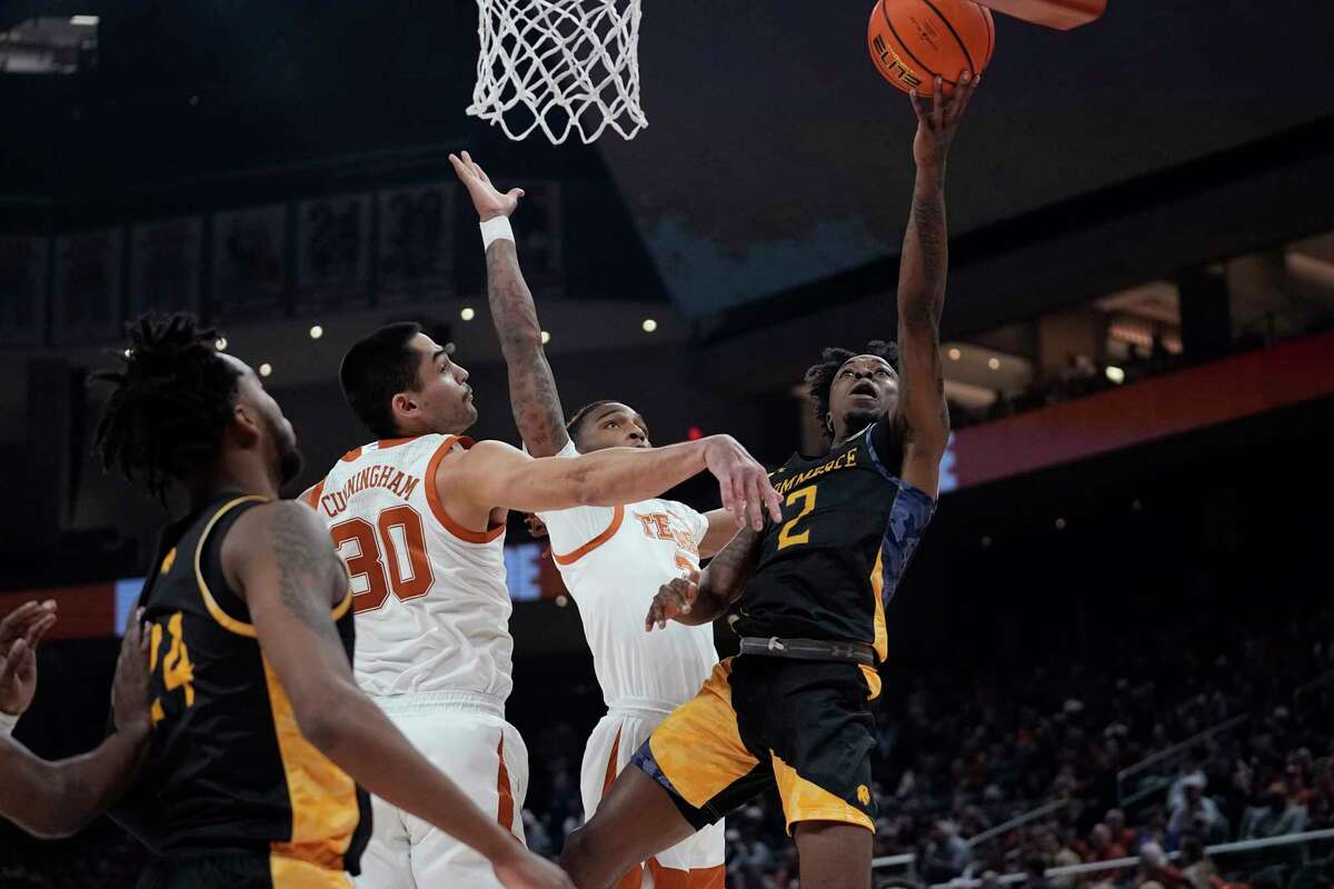 Texas basketball: Marcus Carr has record night vs. A&M-Commerce