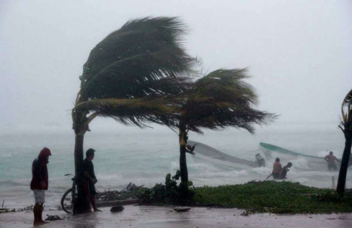 Hurricane Karl hits Mexico