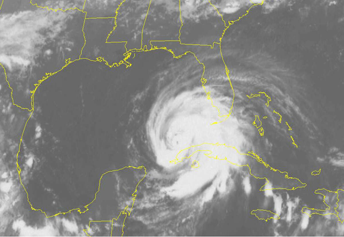Hurricane Karl hits Mexico