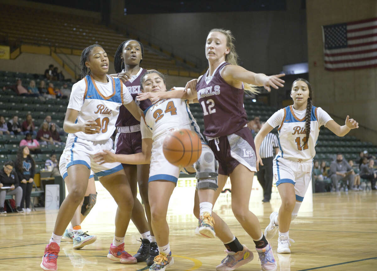 HS GIRLS BASKETBALL: Strong second half sparks Pebble Hills past Lady ...
