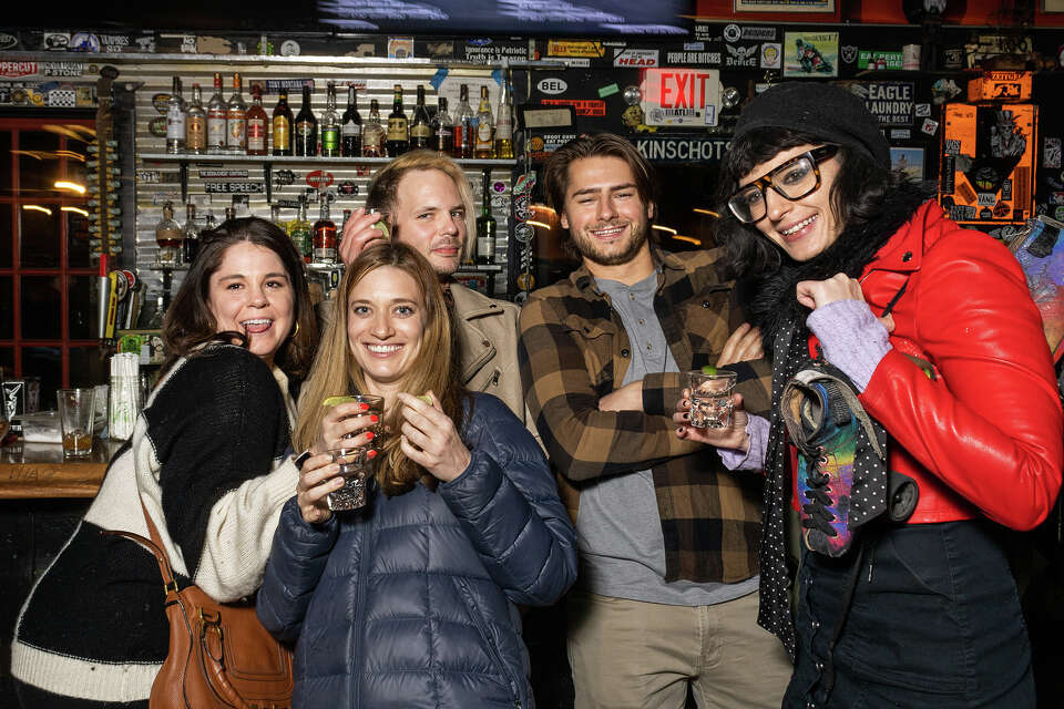 How San Francisco's middle-class dive bar Zeitgeist survives