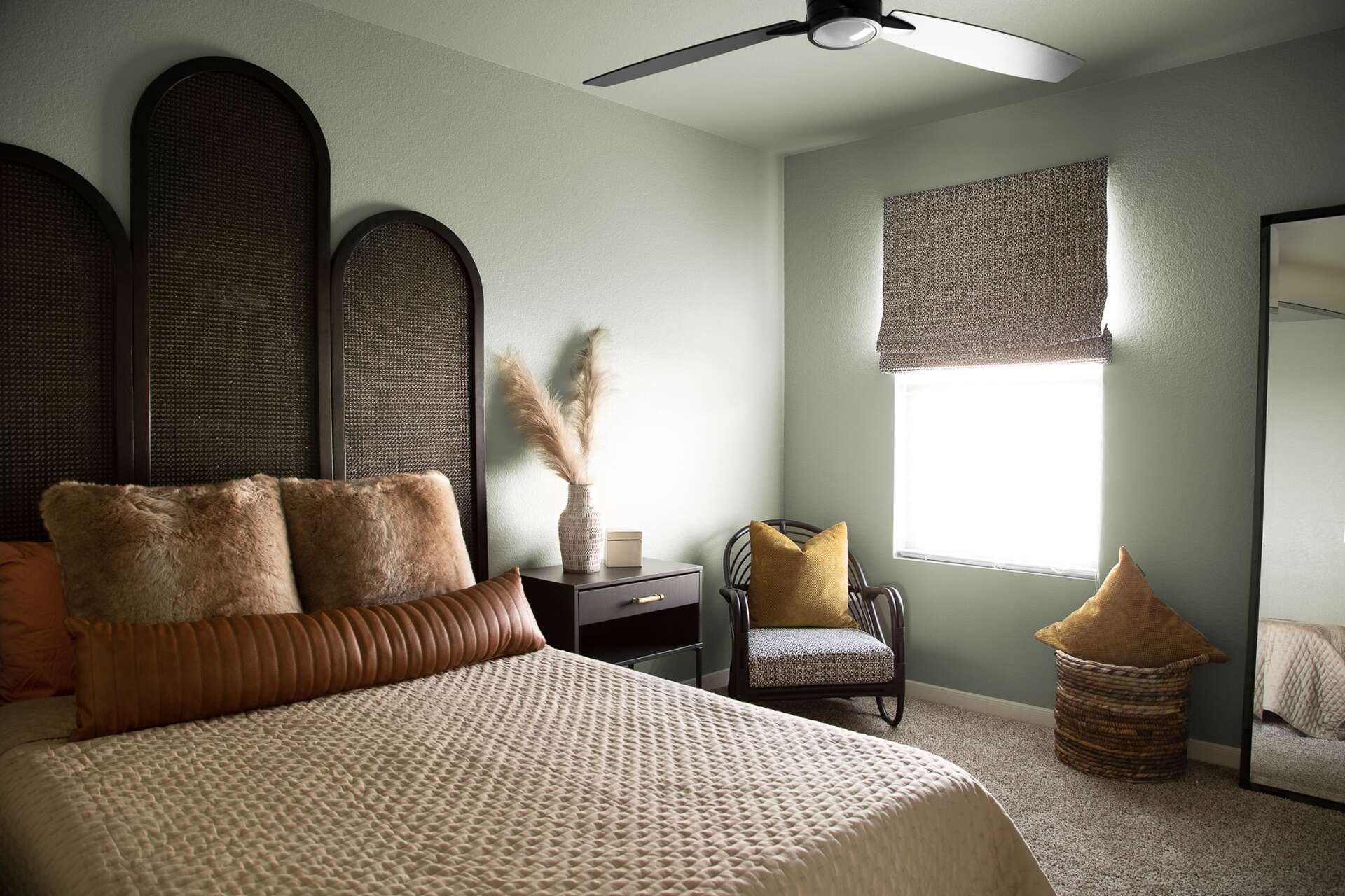 Pearland engineer upgrades 'party house' stylish makeover