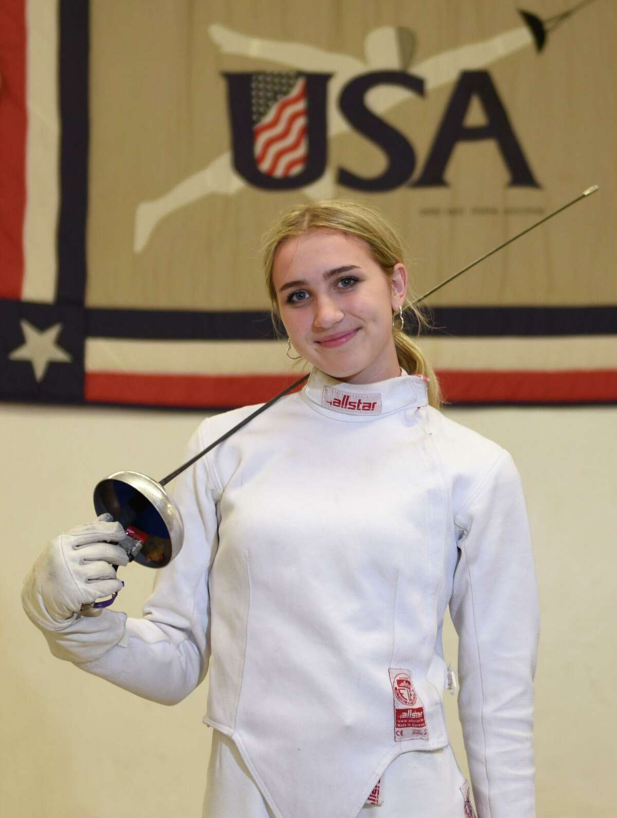 Nationally ranked CT teen finds fencing is her perfect sport: 'You get ...