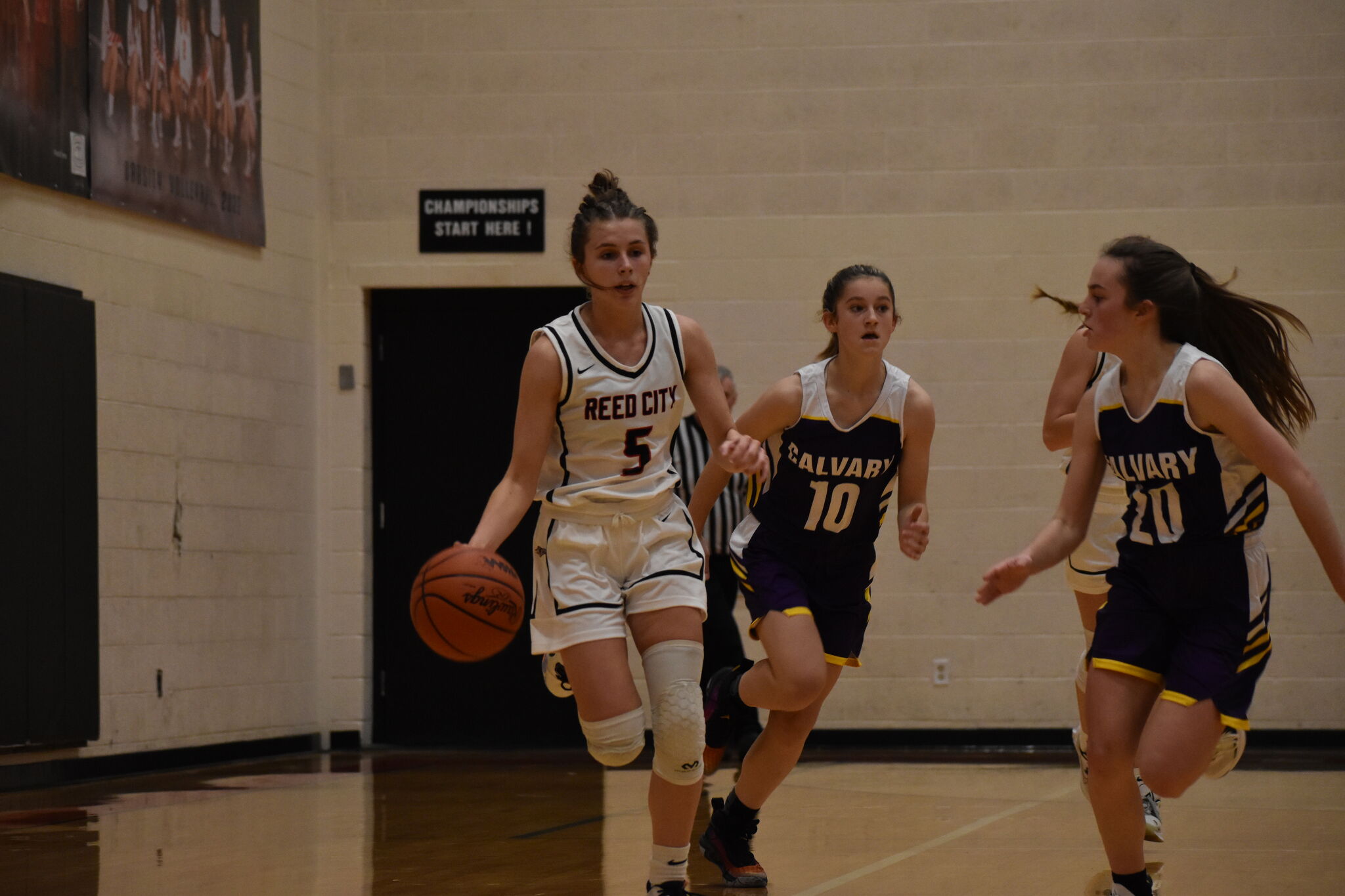 Reed City girls basketball dramatically wins first game of season