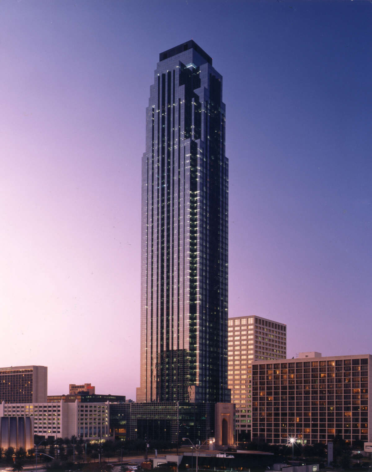 LyondellBasell moving to Uptown-Galleria's Williams Tower