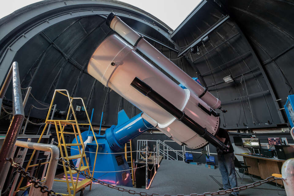 A local's guide to visiting Houston's George Observatory