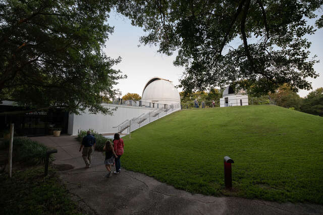 A local's guide to visiting Houston's George Observatory