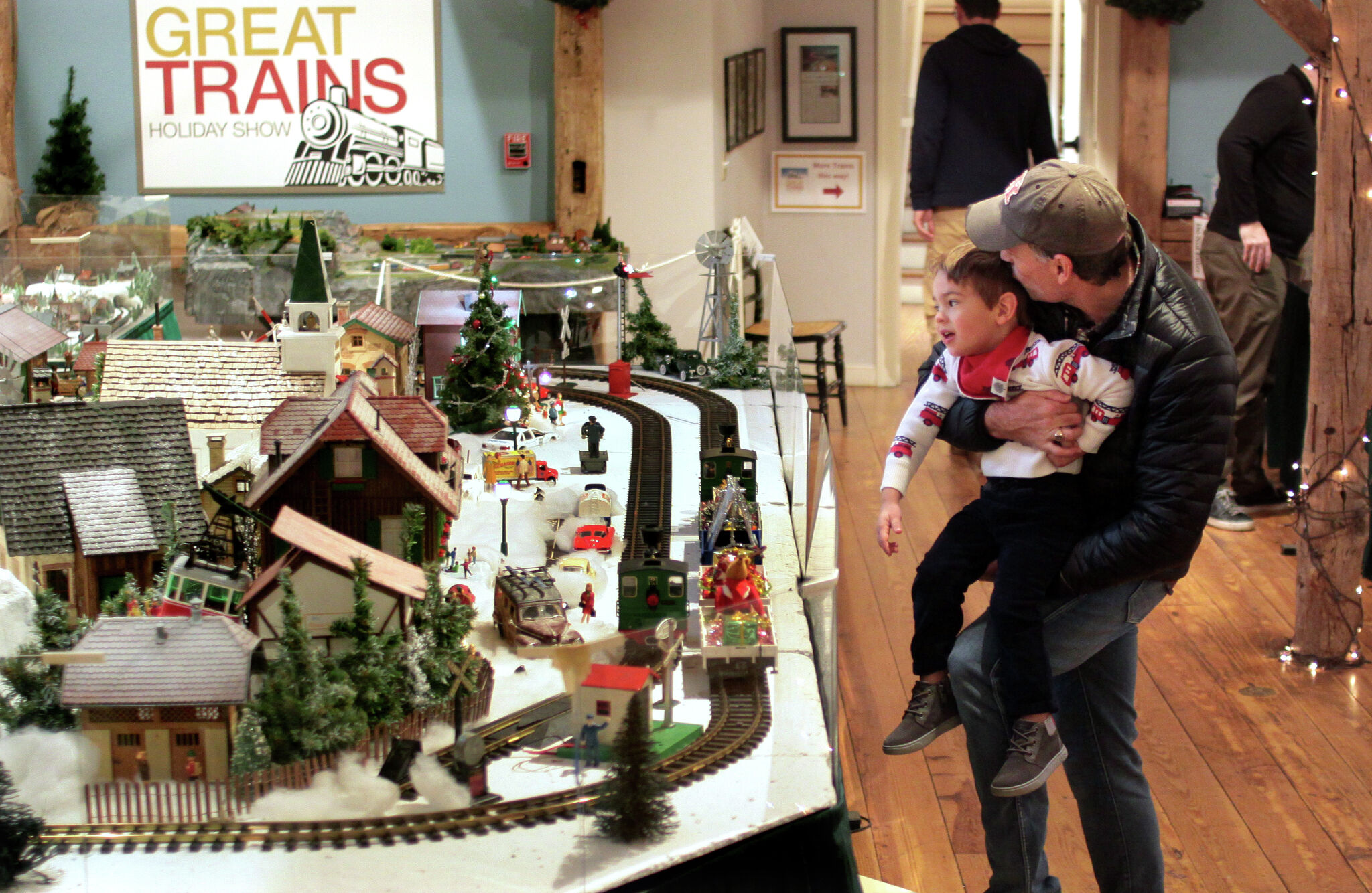 In photos: Great Trains Holiday Show in Wilton still rolls along
