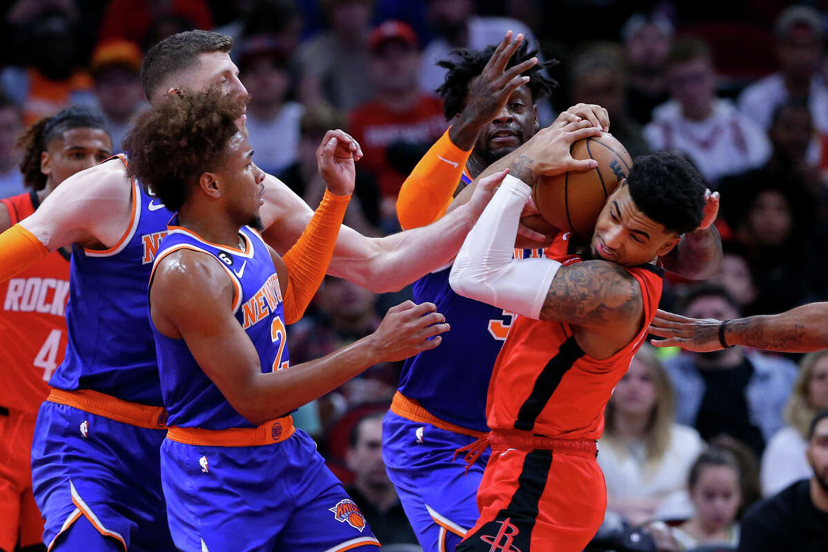 Houston Rockets cap 2022 with a blowout loss to New York Knicks